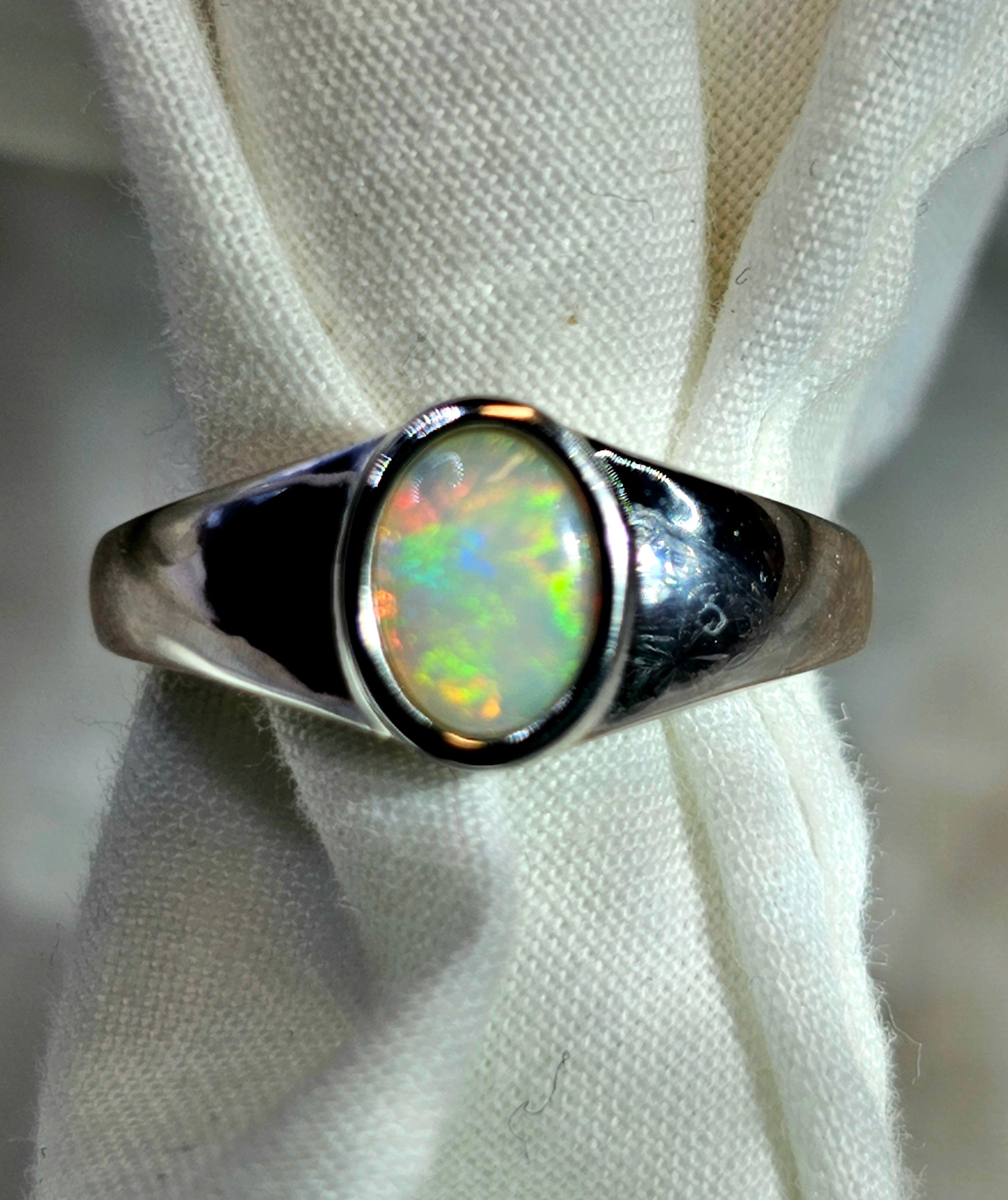 Coober Pedy Red Multi Colored Sterling 925 silver Solid White Opal Rin ...